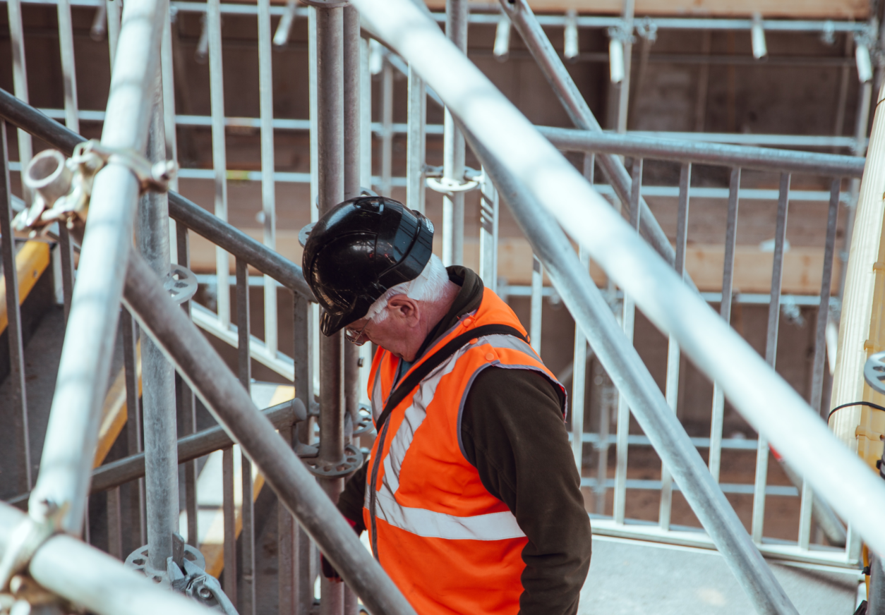 How to optimise operator movements in the Factory 4.0?